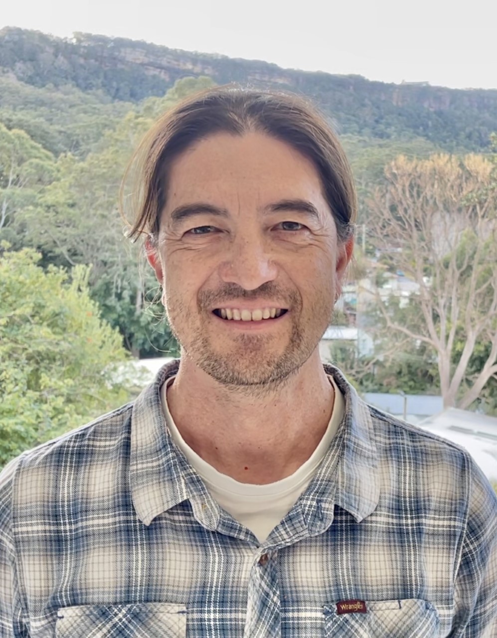 Associate Professor Mark Ooi